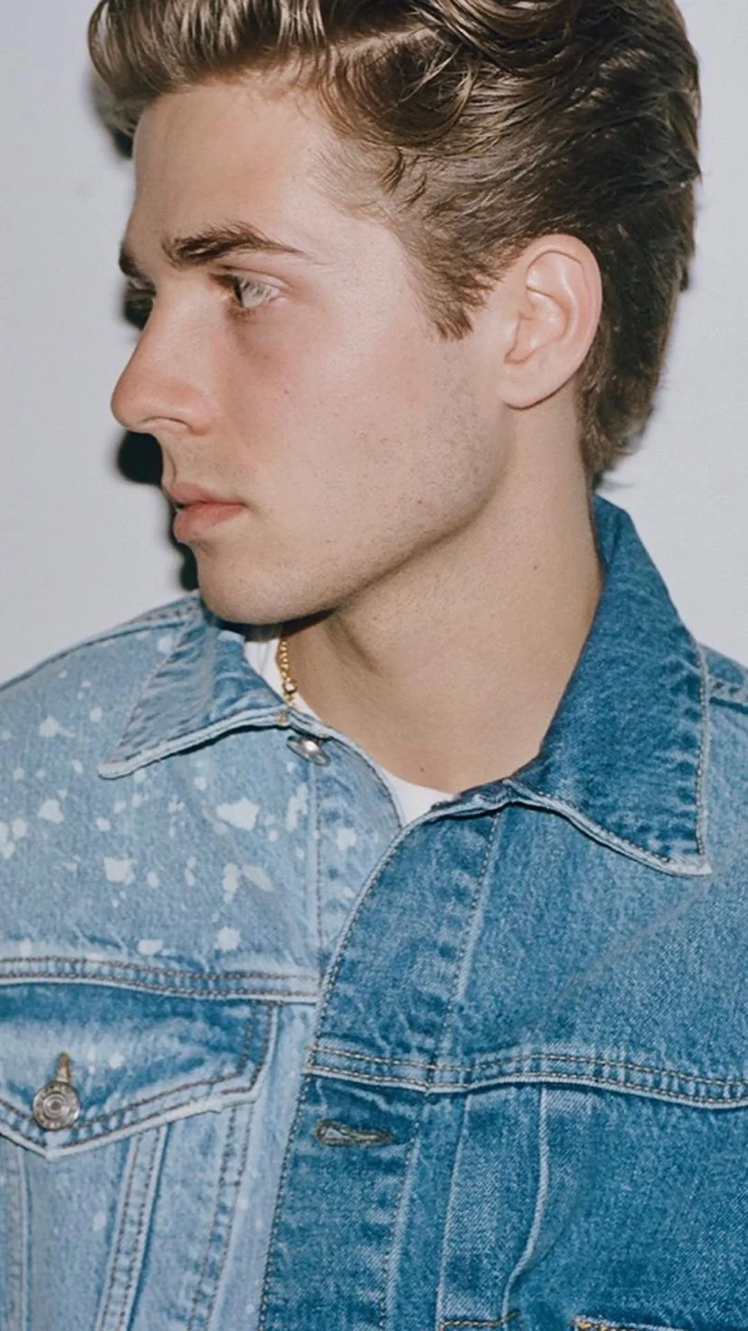 11 Single Hot Princes You Can Still Marry