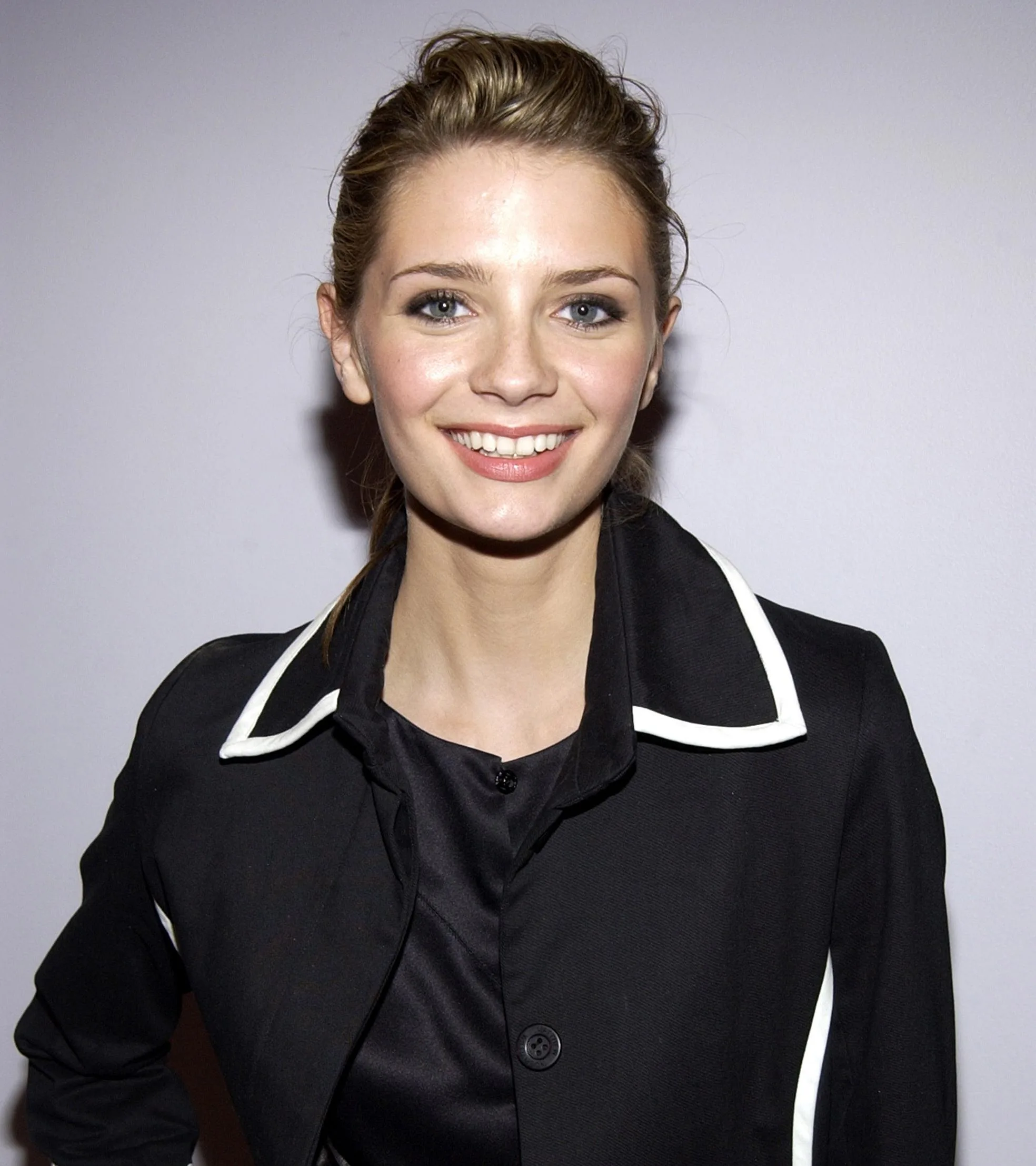 Mischa Barton's Before And After Beauty Evolution