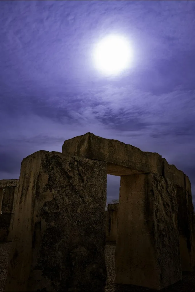 Winter Solstice 2024 Guide: What, When, How to Celebrate | ELLE
