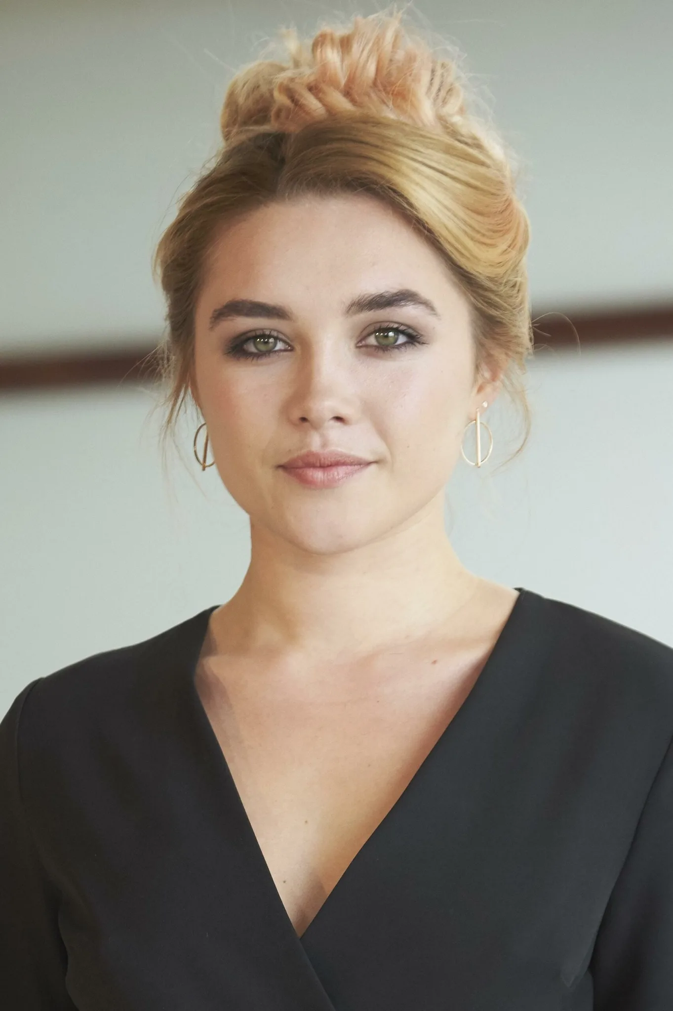 Florence Pugh's Before And After Beauty Evolution