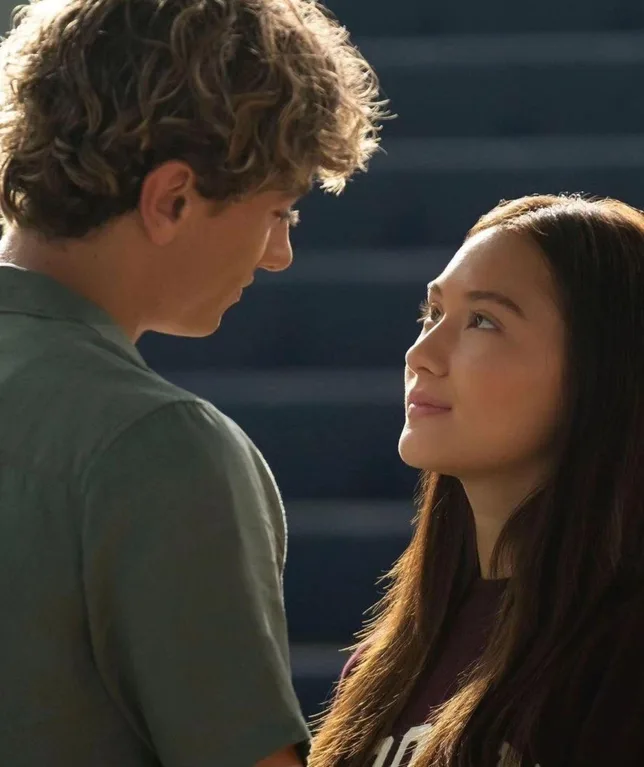 ‘The Summer I Turned Pretty’: Team Conrad or Jeremiah? | ELLE