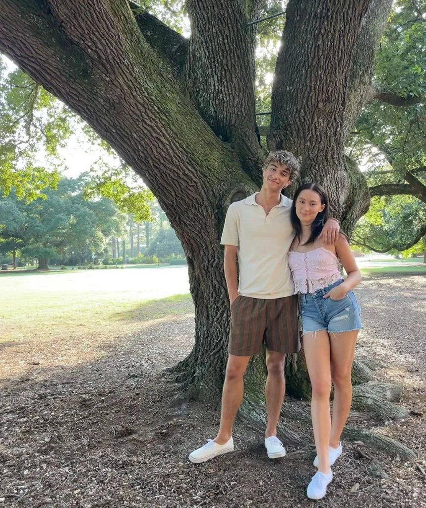 ‘The Summer I Turned Pretty’: Team Conrad or Jeremiah? | ELLE