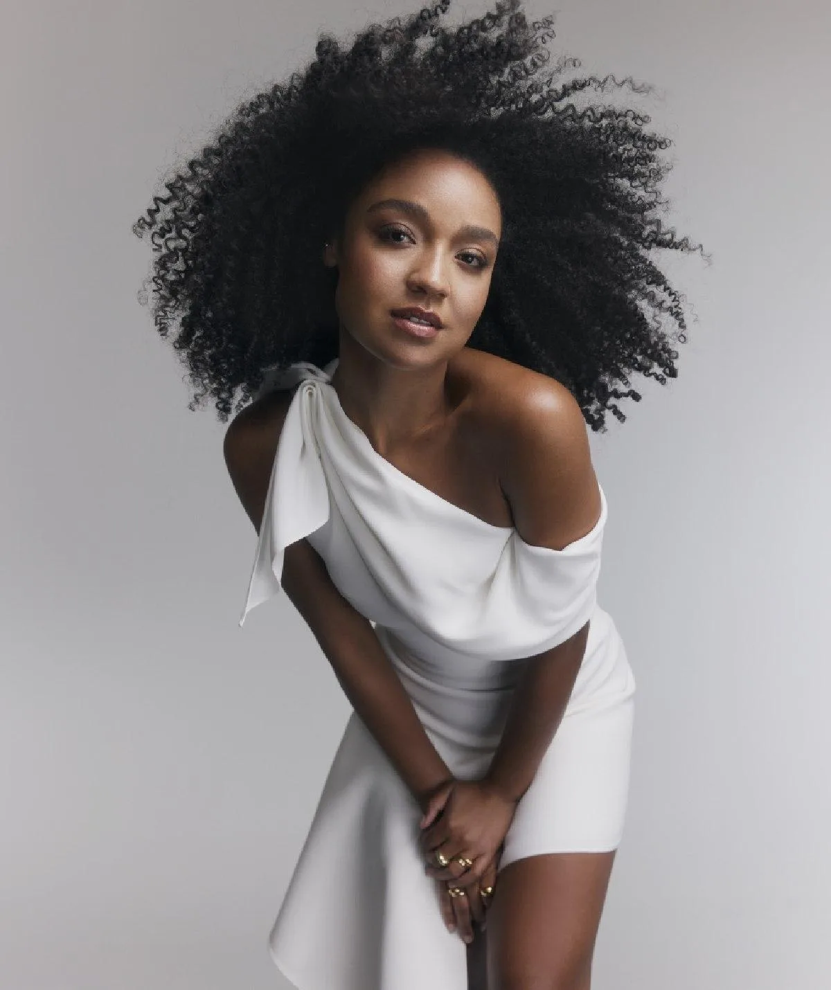 Aisha Dee Talks Acne, Body Hair & Lancôme Role | ELLE