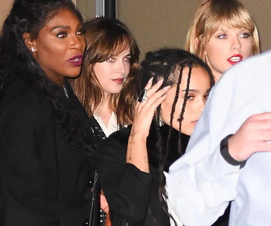 A Guide To All Of Taylor Swift’s Celebrity Best Friends