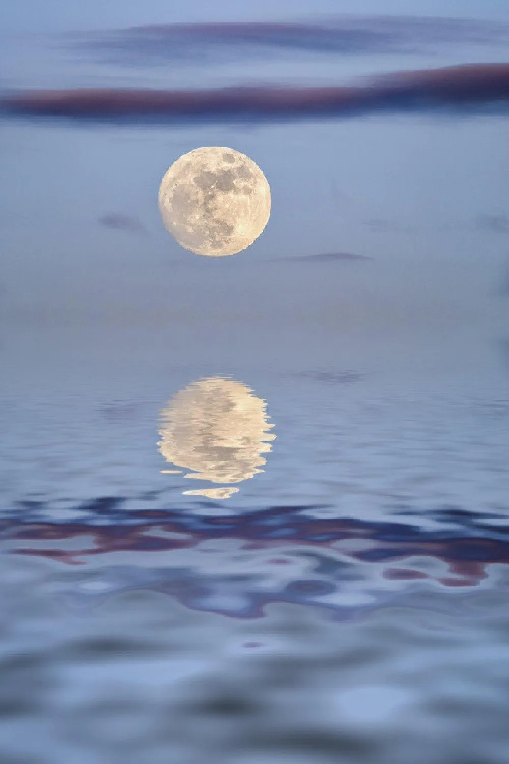 When Is The Supermoon Australia, 2024? Dates & Astrology, Explained