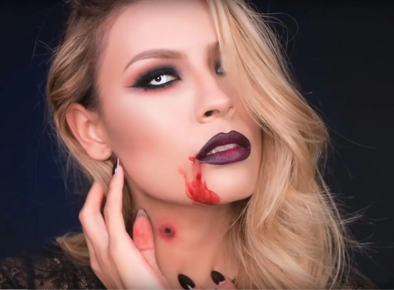 20 Easy Halloween Makeup Ideas & Tutorials