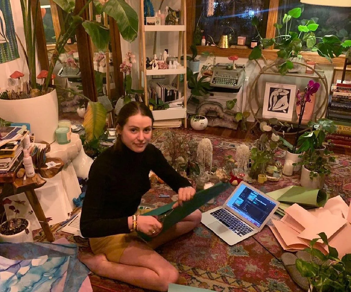 Caroline Calloway: How She Became Known as a Scammer | ELLE