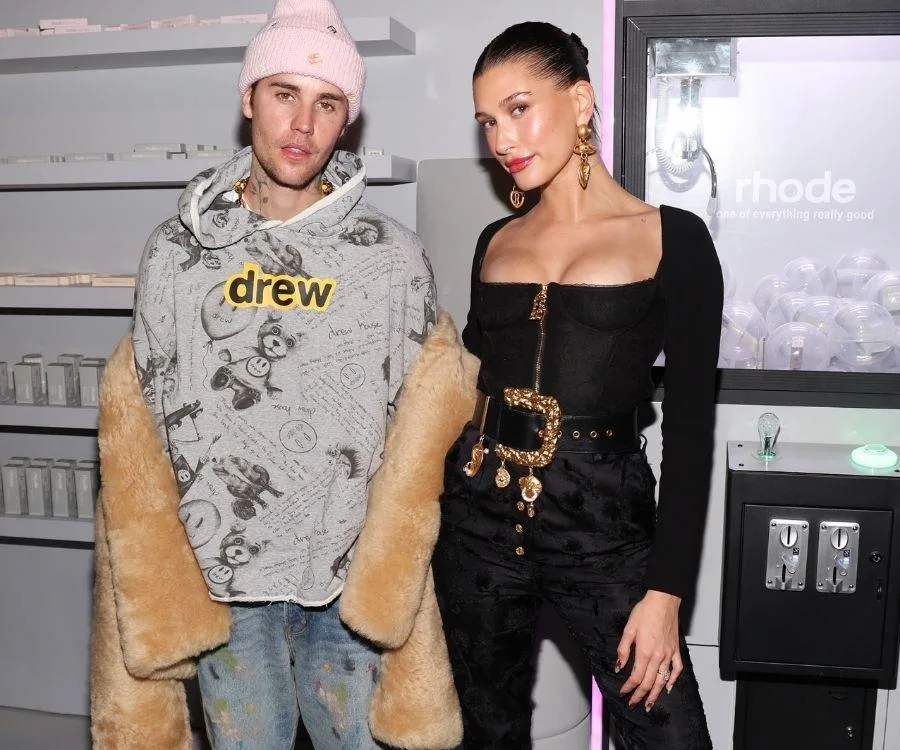 Justin Bieber Spent $5K to Turn Hailey’s Texts into Art | ELLE