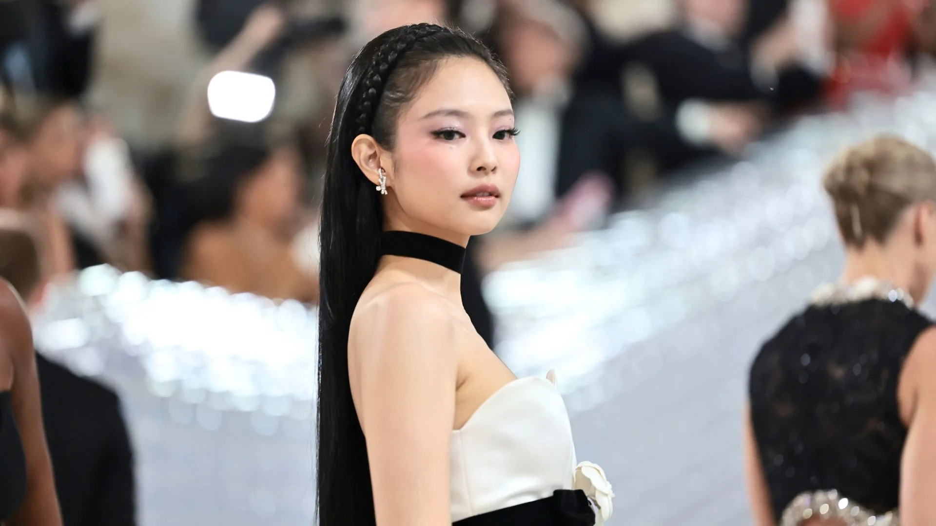 Jennie From Blackpink's Best Beauty Looks Of All Time | ELLE