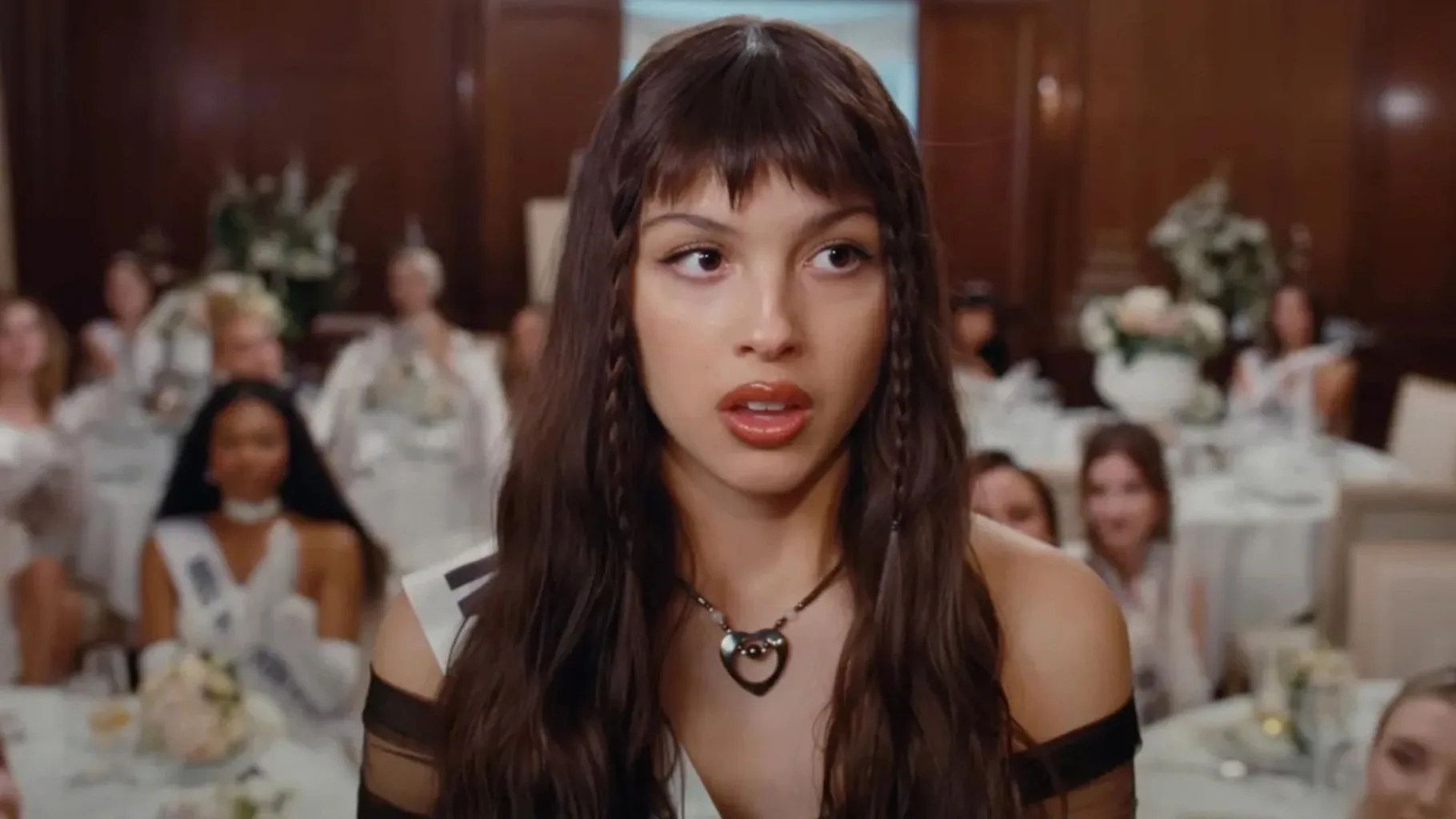Are We Entering Our Micro-Fringe Era? | ELLE