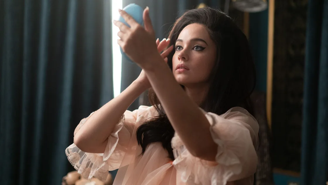 Priscilla Presley’s Film Style vs. Real Life | ELLE