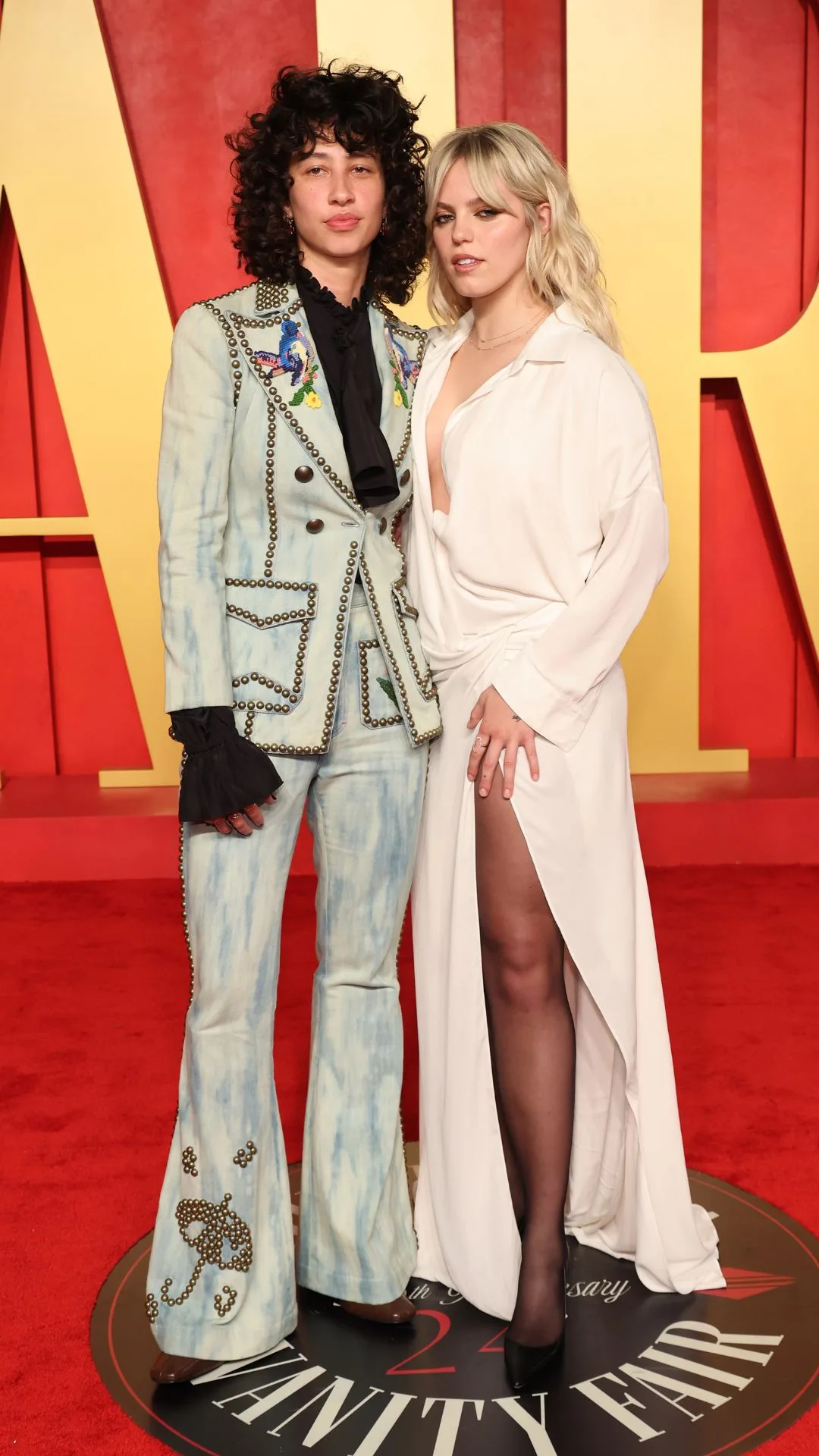 Who Is Reneé Rapp Dating? Meet Towa Bird | ELLE