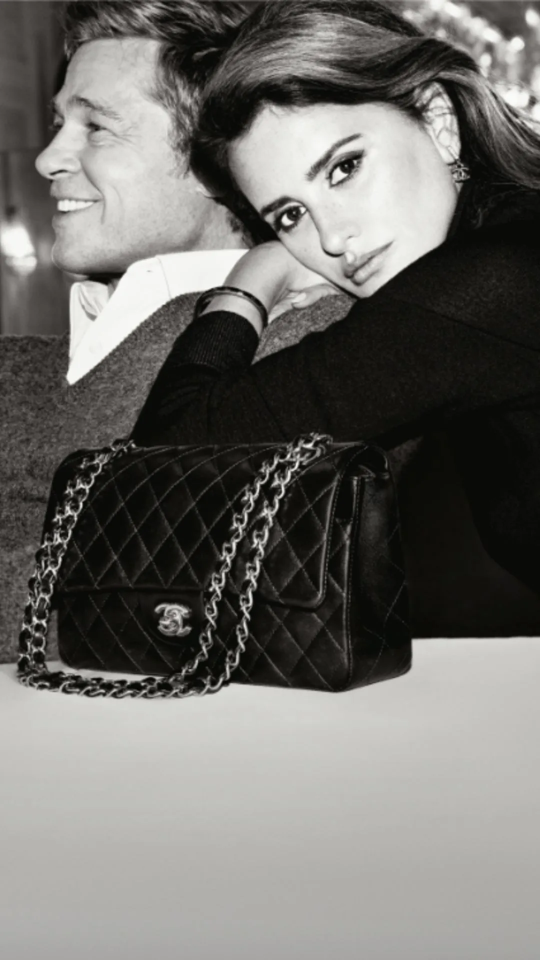 Penélope Cruz & Brad Pitt in Iconic Chanel Handbag Campaign | ELLE