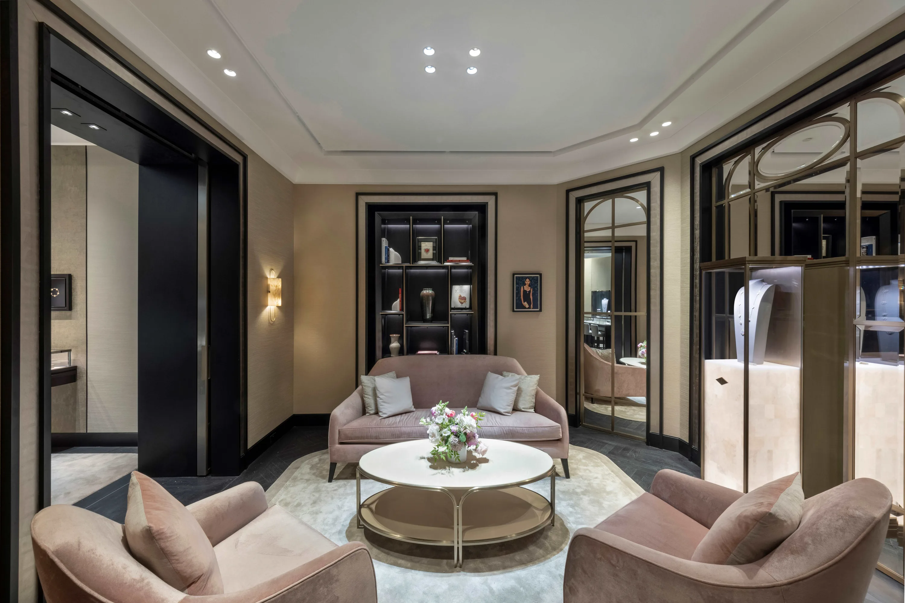 Inside Van Cleef & Arpels’ New Perth Boutique | ELLE