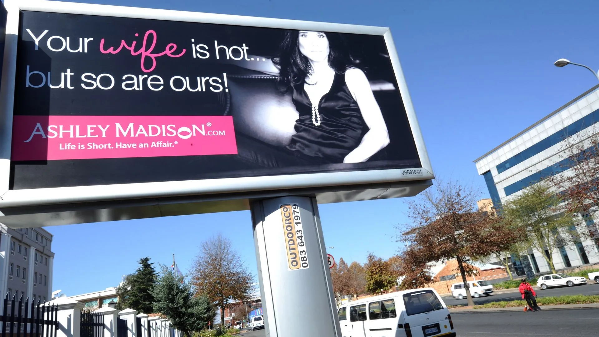 Revisiting Ashley Madison Scandal, Nearly 10 Years On | ELLE