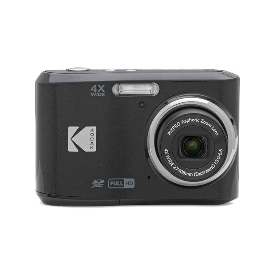 Cool Girls Use Digital Cameras For Instagram Photos | ELLE | ELLE