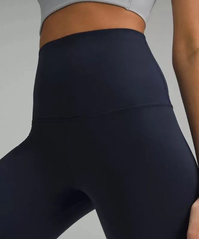 Why lululemon Align Tights Are A Wardrobe Staple | ELLE