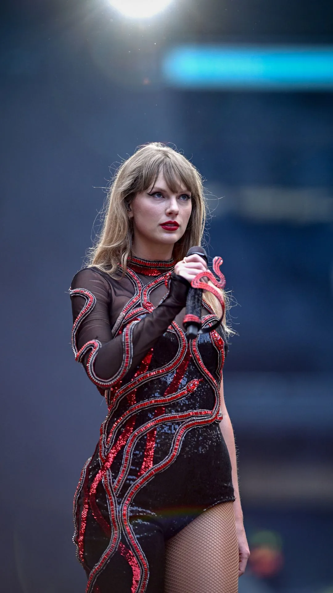 Taylor Swift & Kim Kardashian Feud: Everything to Know | ELLE