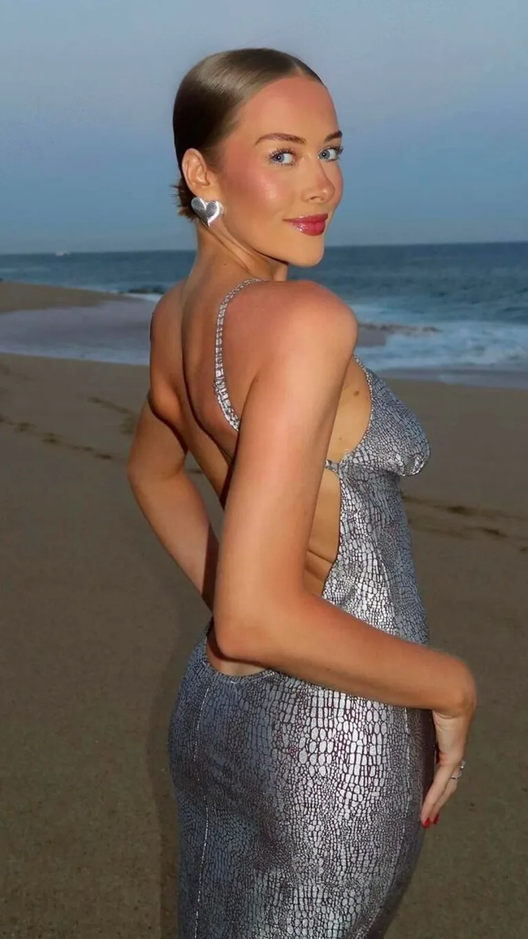 The Brooke Schofield 'Racist Tweets' Drama, Explained