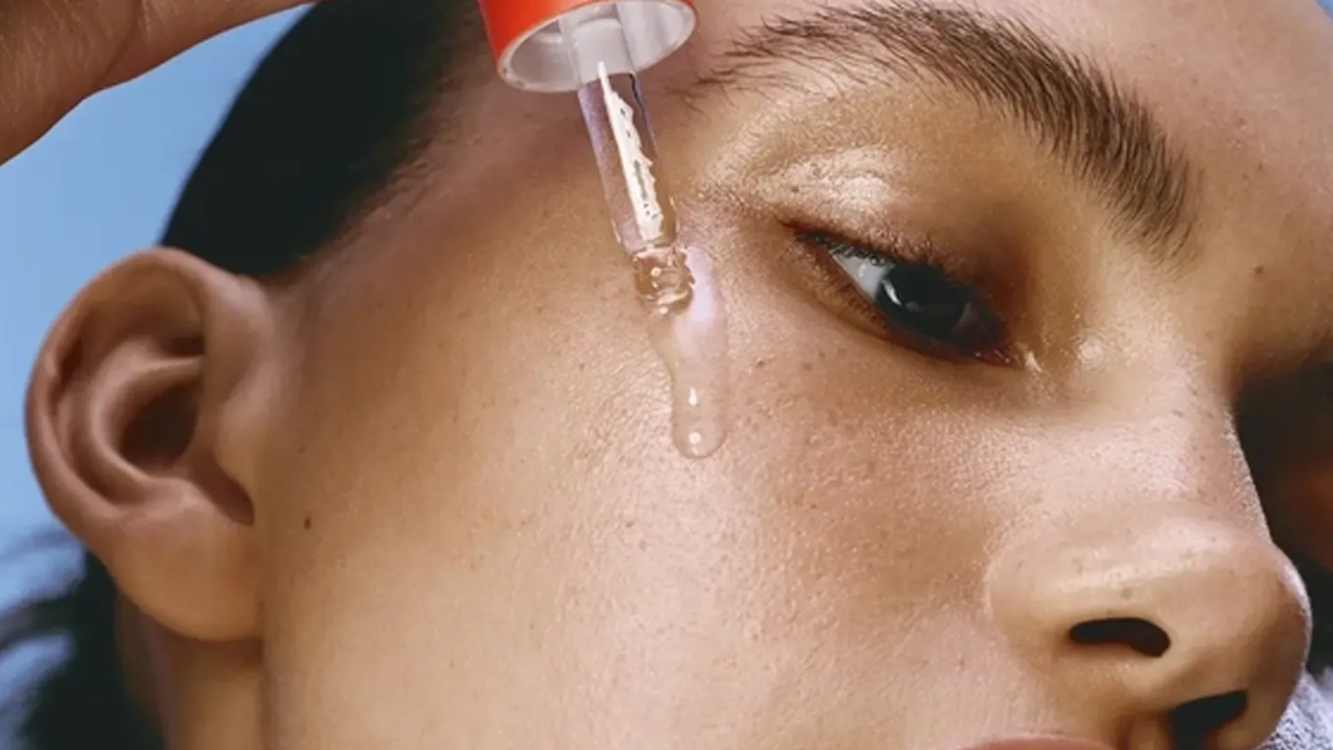The 9 Best Hydrating Serums For Dry & Irritated Skin 2026