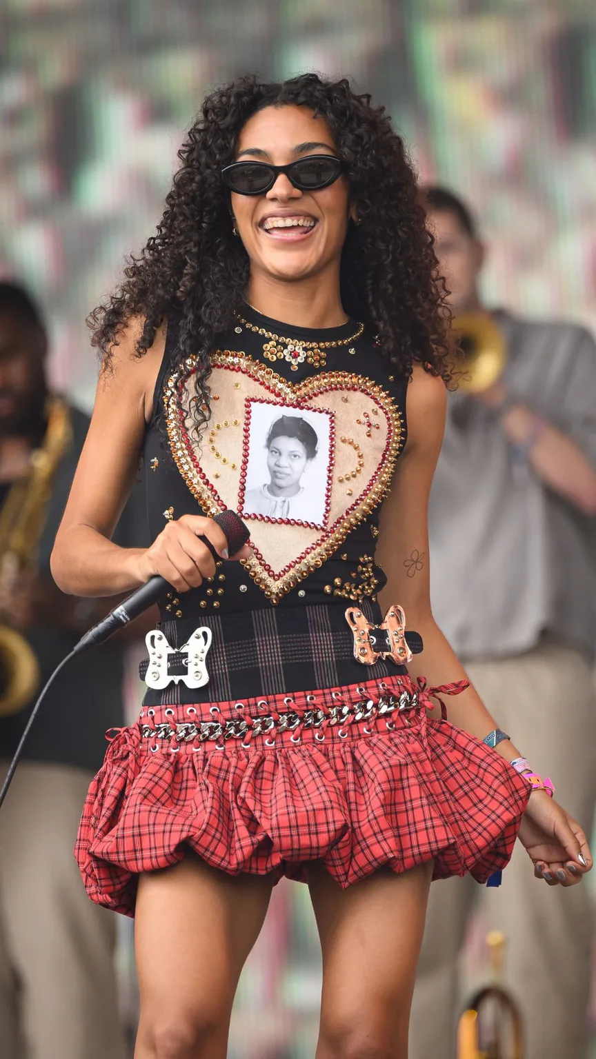 Is Singer Olivia Dean Dating Harry Styles? | ELLE