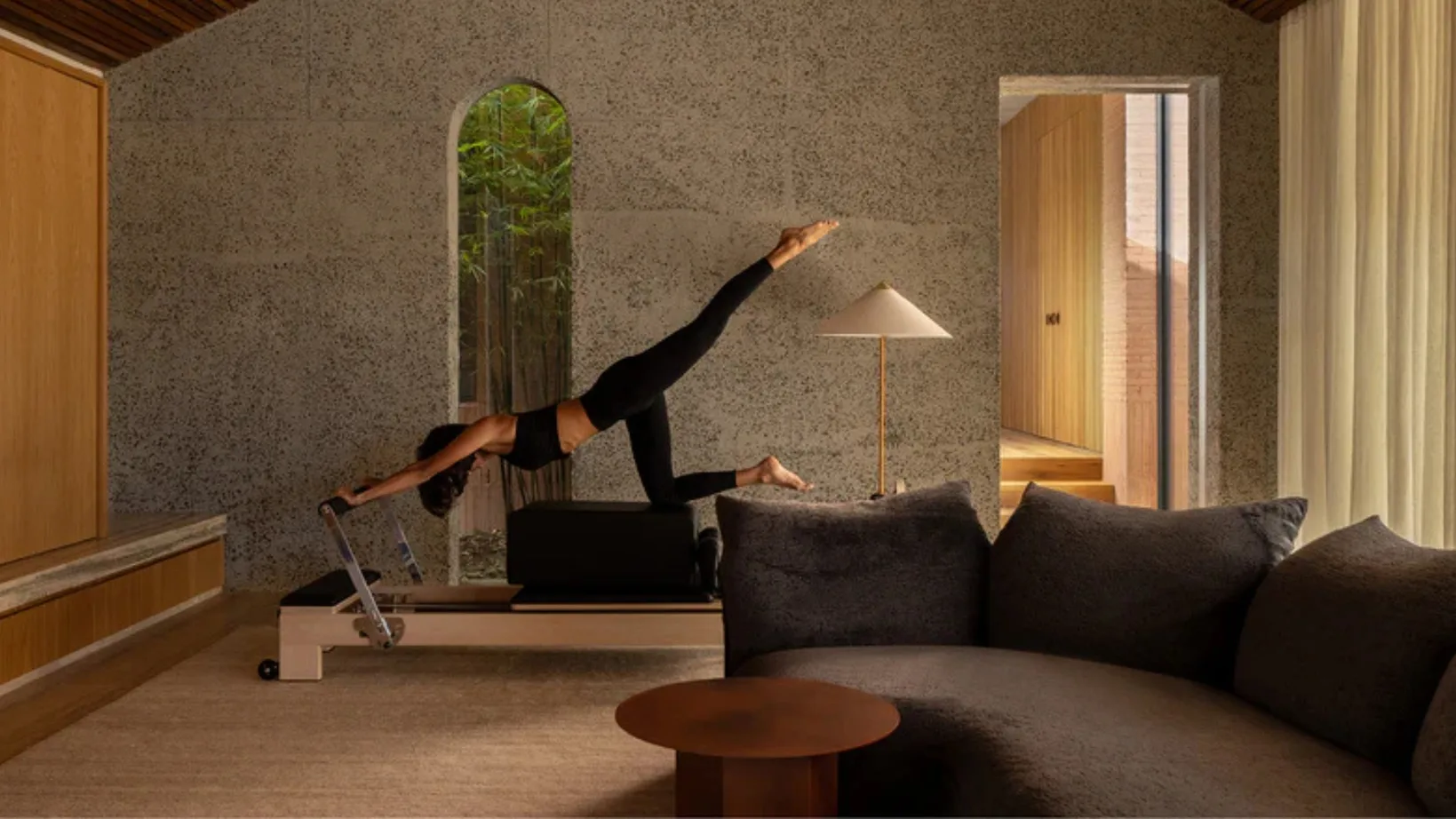 These At-Home Reformers Are Worth Ditching The Studio For | ELLE