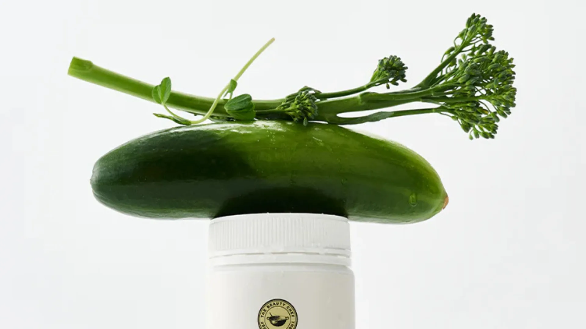 The 11 Best Eye Creams According To ELLE Editors