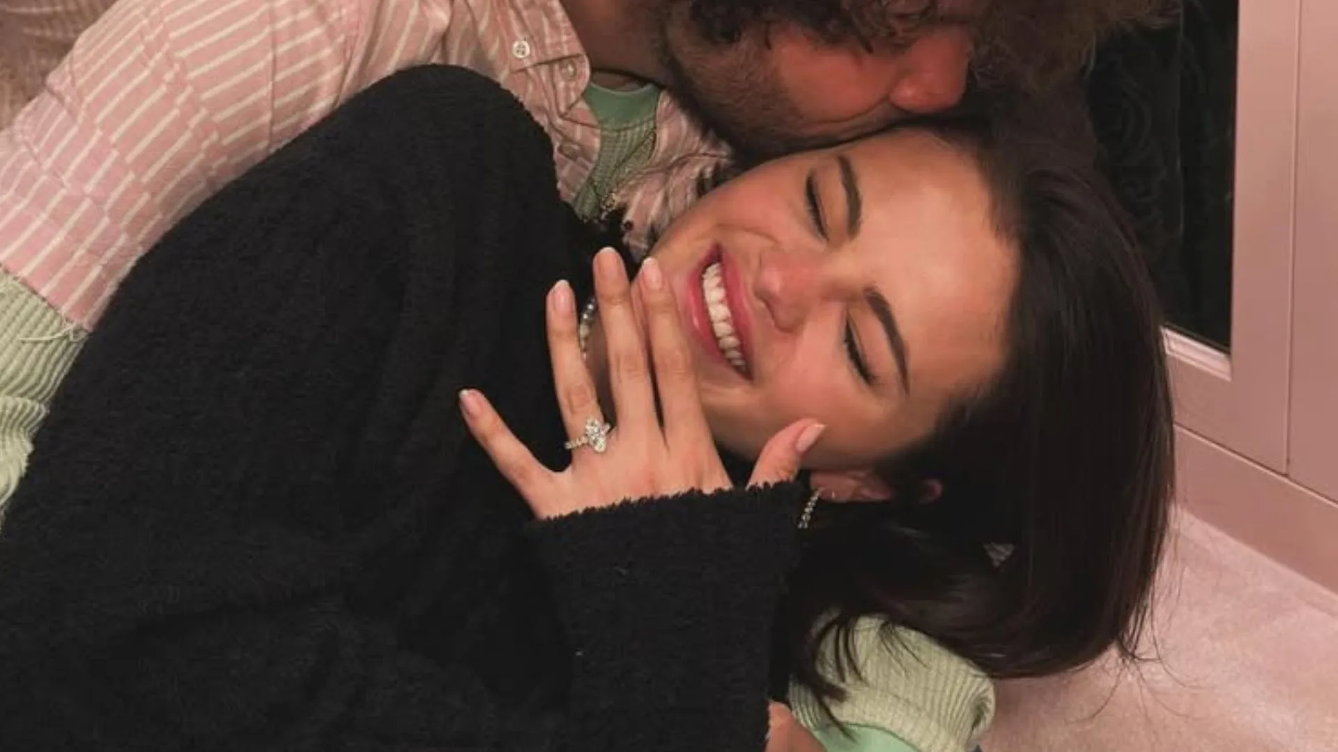 5 Engagement Nails Ideas For The Perfect Proposal Manicure