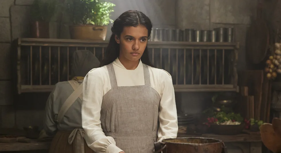 Madeleine Madden On Egwene’s Evolution In ‘The Wheel Of Time’ | ELLE
