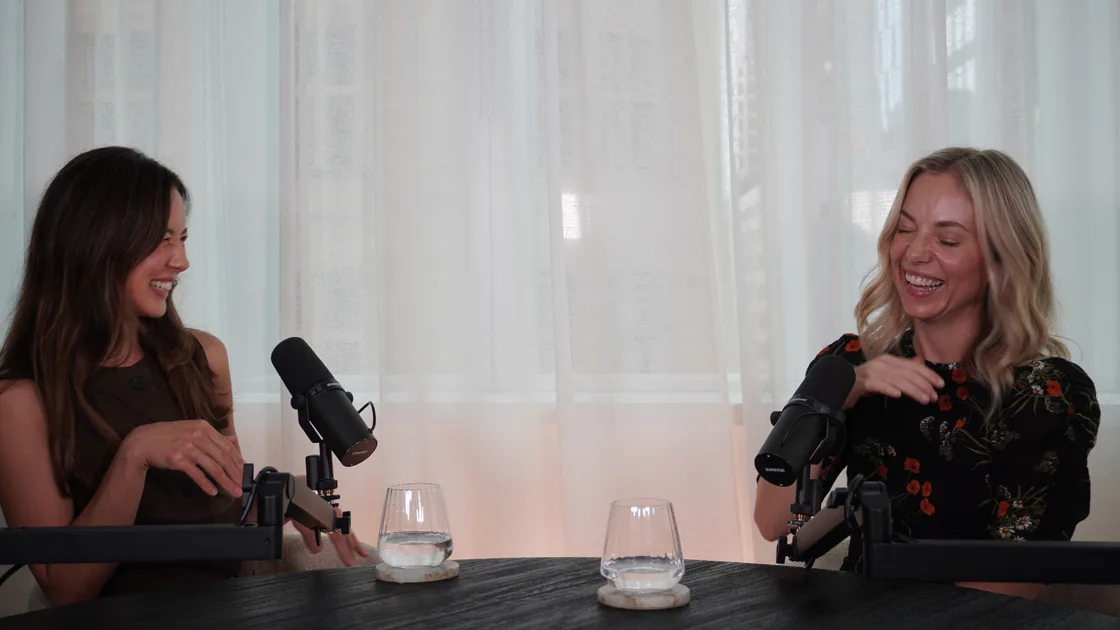 Meet ELLE Australia's New Podcast 'Beyond Expectations'