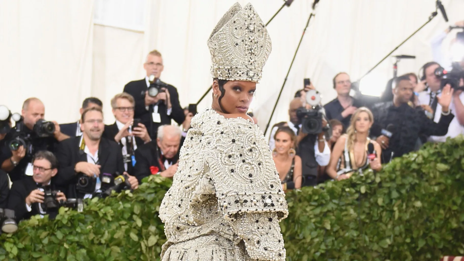The 38 Best Met Gala Looks Of All Time: Zendaya, Rihanna, Hailey Bieber
