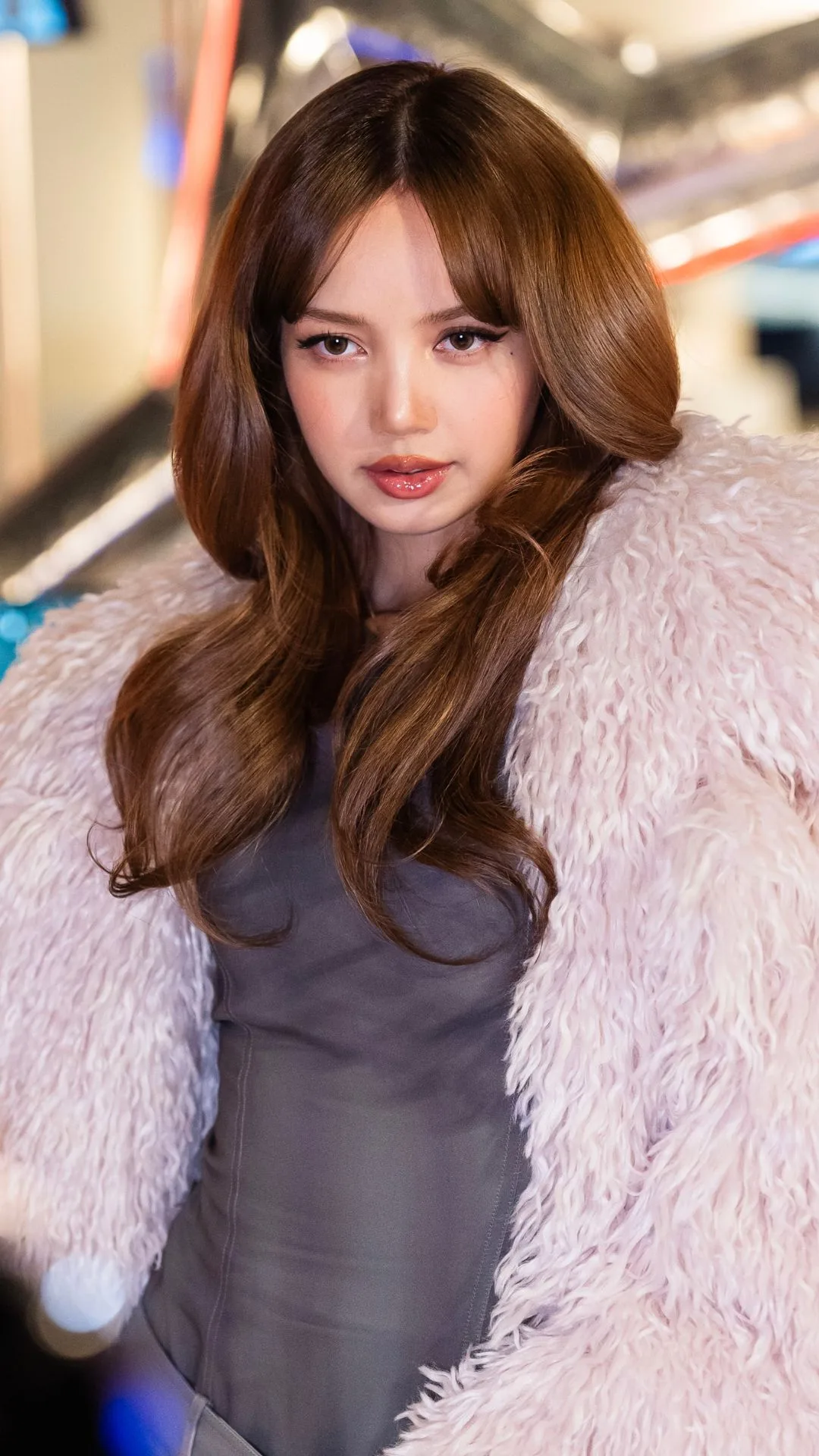 Lisa From Blackpink's Before And After Beauty Evolution