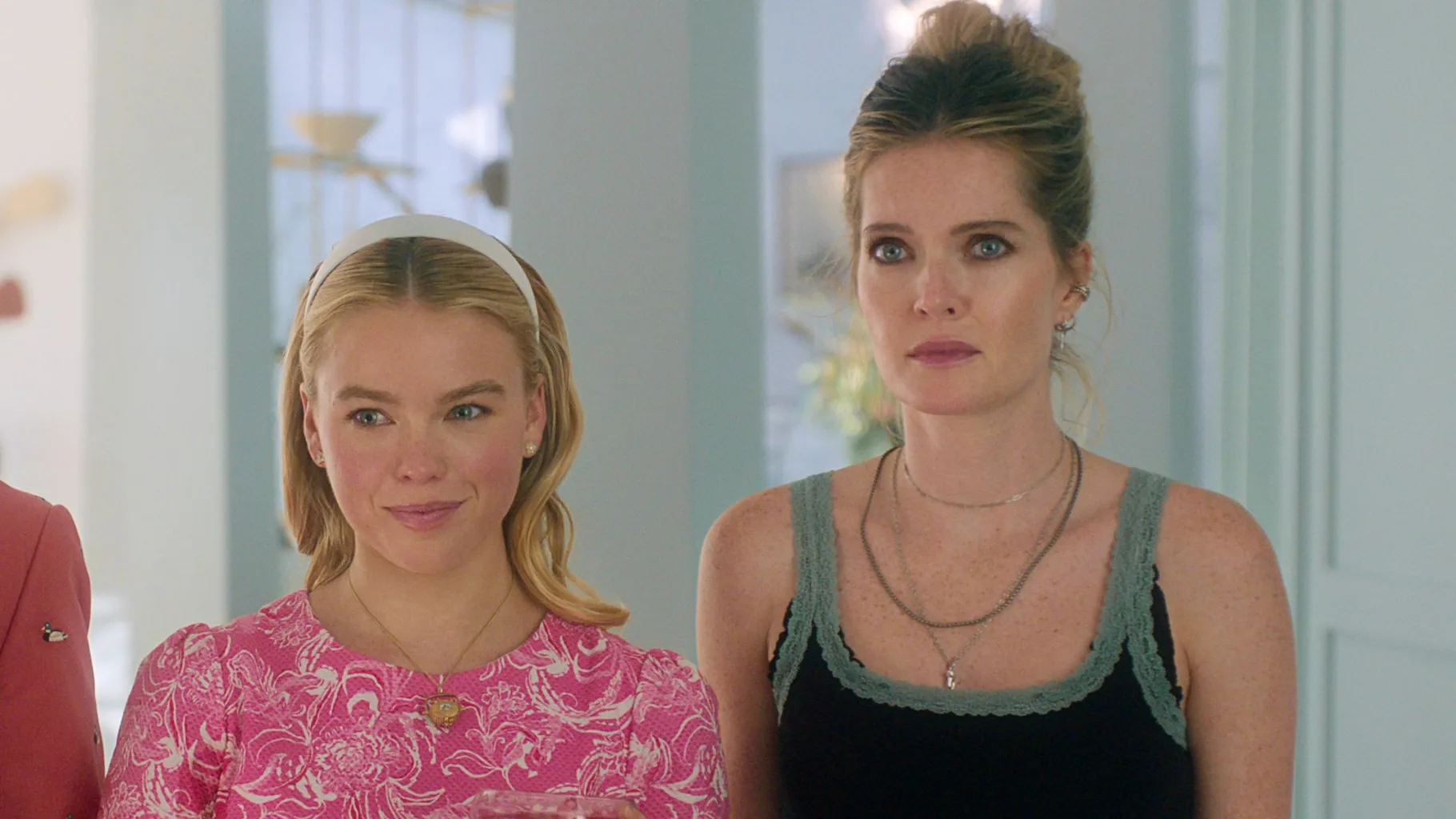 Meghann Fahy's 'Sirens' Will Cure Your 'White Lotus' Withdrawals | ELLE