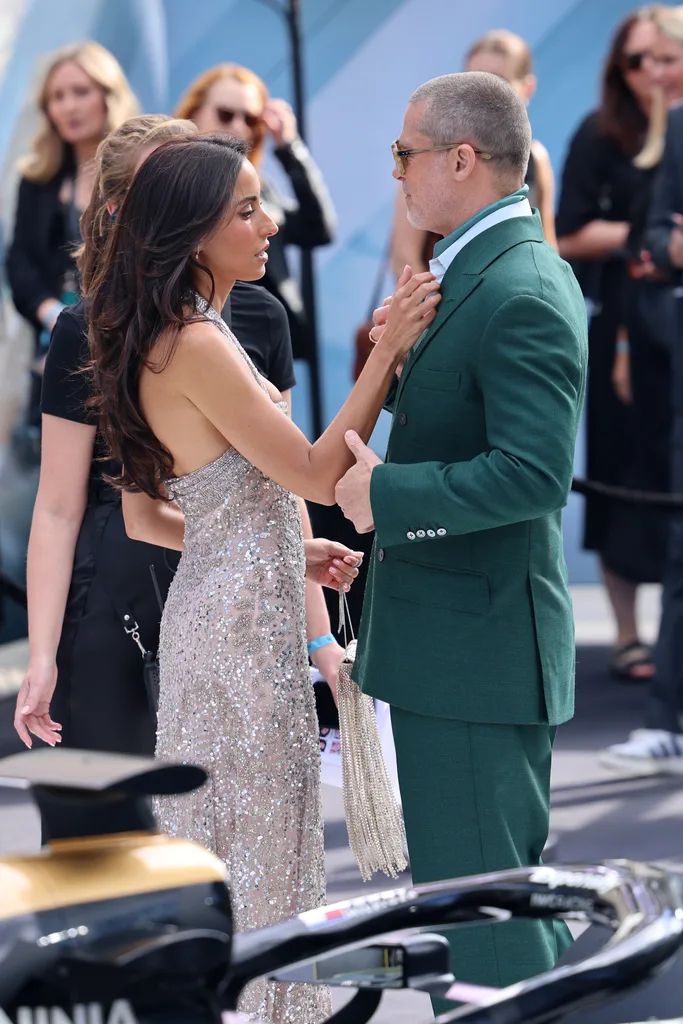 Sweet Moment Between Brad Pitt And Ines De Ramon In London