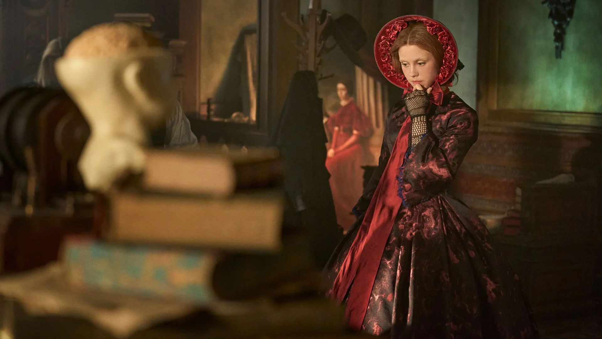 Mia Goth & Jacob Elordi Are Frankenstein's Beating Heart