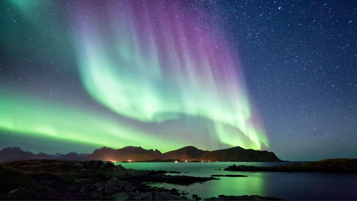 Where (& When) To See The Aurora Australis In Your State Tonight