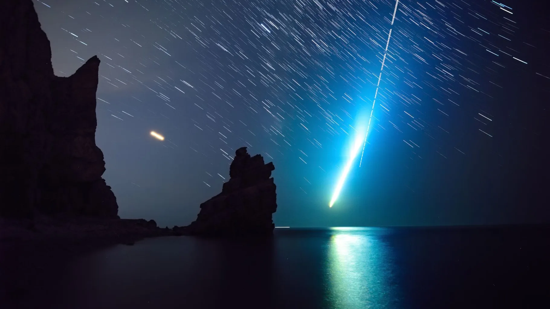 A Suspected Meteor Lit Up Sydney Last Night — Will We See One Again ...