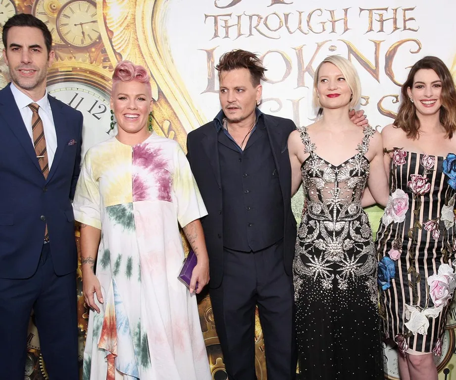 Pink lost it when she met her crush Johnny Depp
