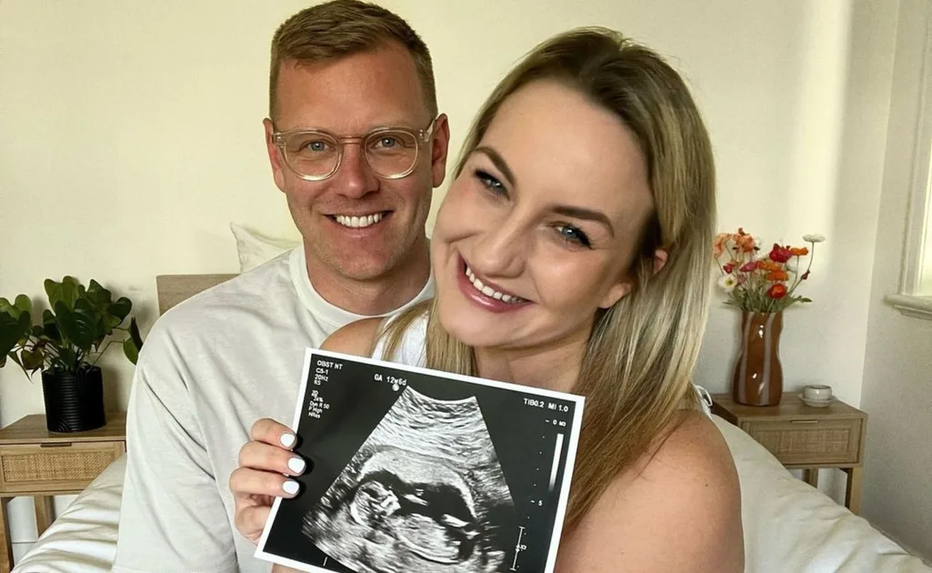 Bachelor in Paradise lovebirds Alisha Aitken-Radburn and Glenn Smith ...