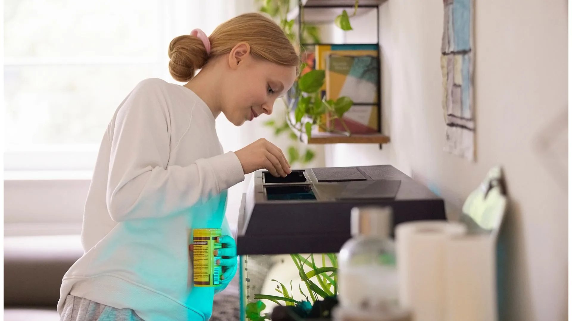 Everything you need to know about keeping happy, healthy fish! | Now To ...