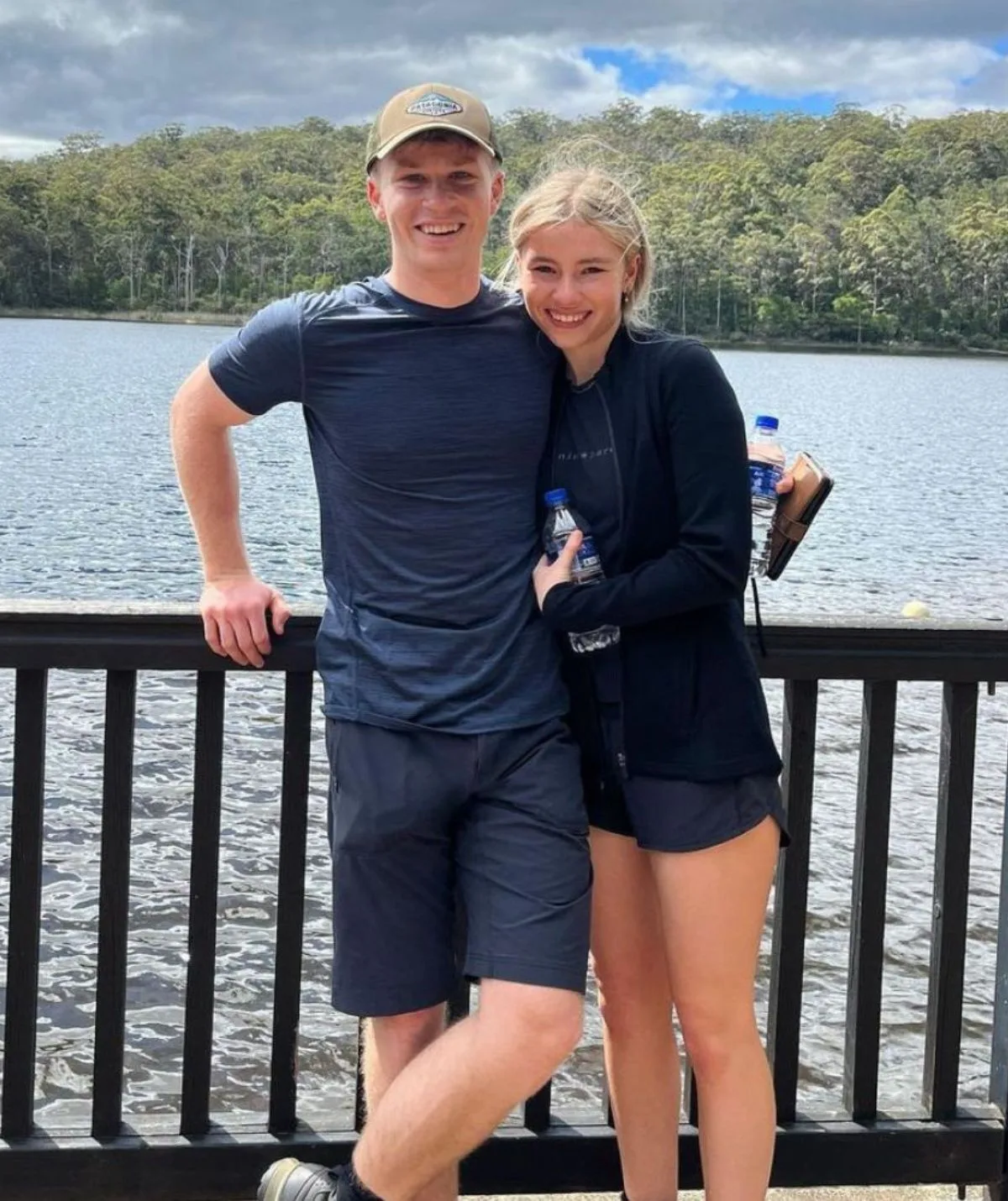 Does Robert Irwin have a girlfriend?