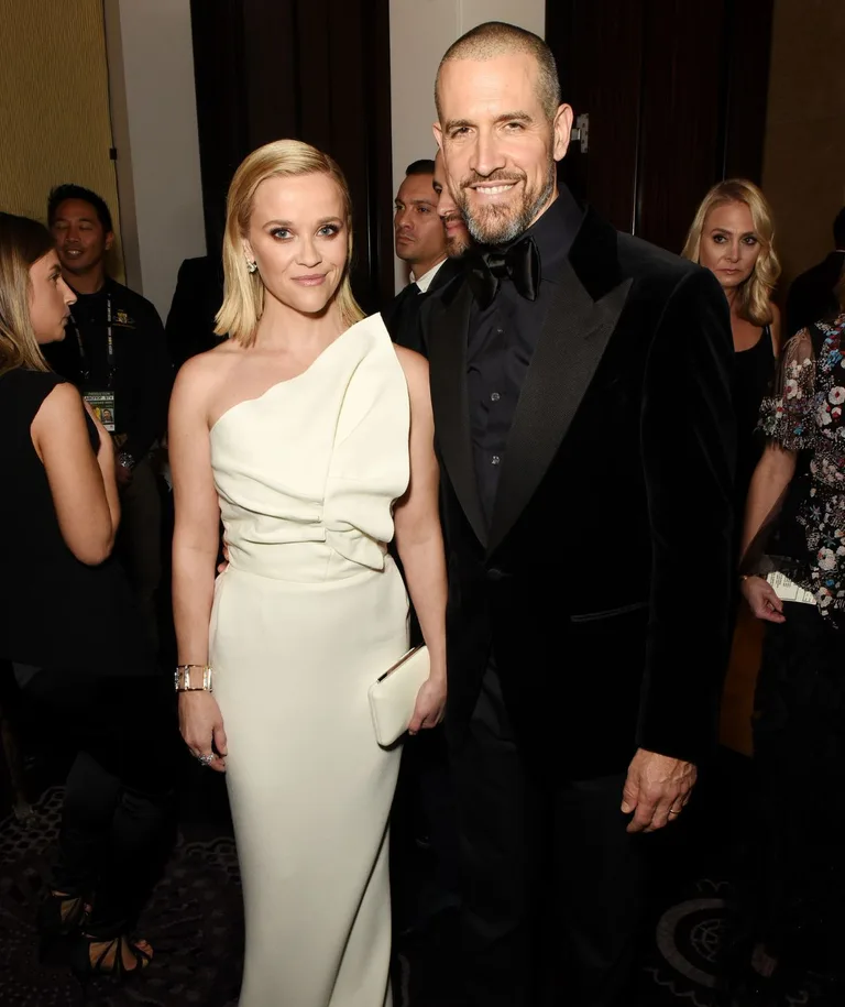 Reese Witherspoon spotted on a ‘string of dates’ with a new man | Now ...