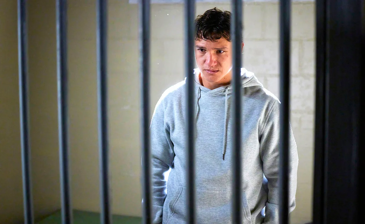 Home and Away spoilers: Perri faces prison time over father's death ...