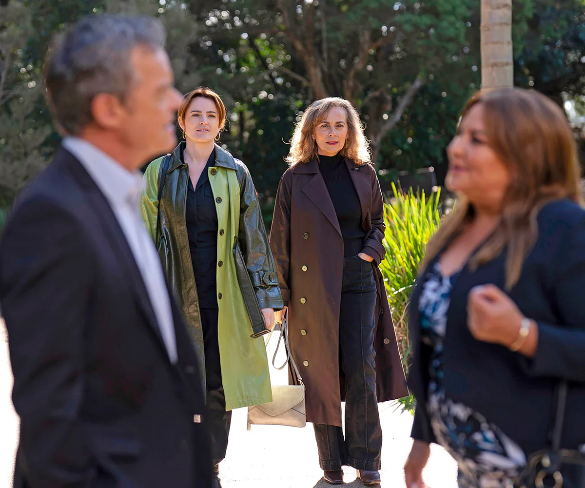 Neighbours spoiler: Will these star-crossed lovers cross the line ...