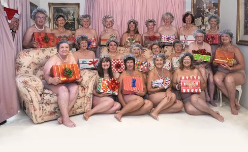 I Posed Nude For A Charity Calendar At 76 Now To Love Take 5