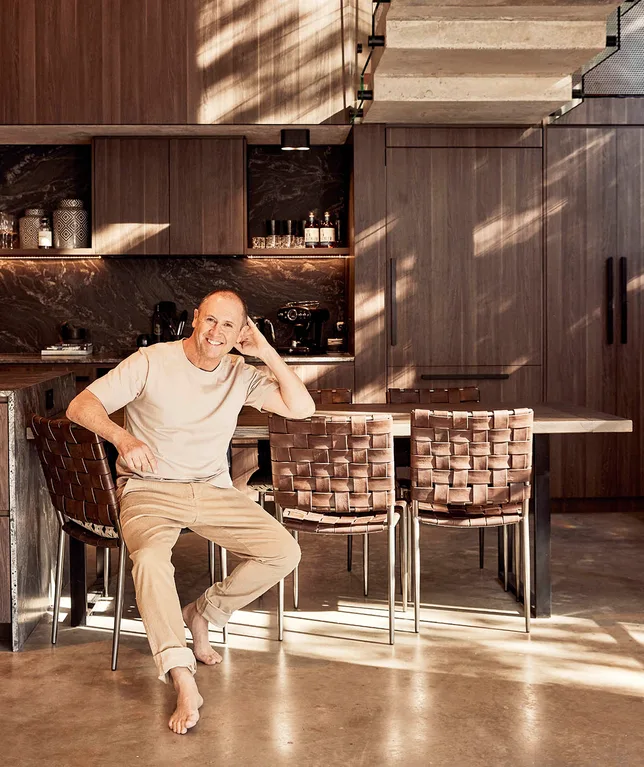 TV's Mr Nice Guy, Larry Emdur turns 60 | Now To Love