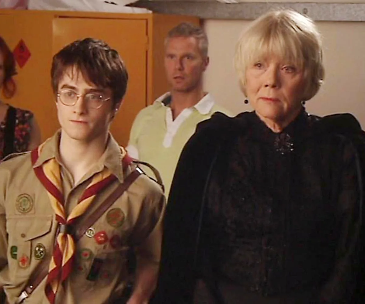 The best celebrity TV cameos | Now To Love