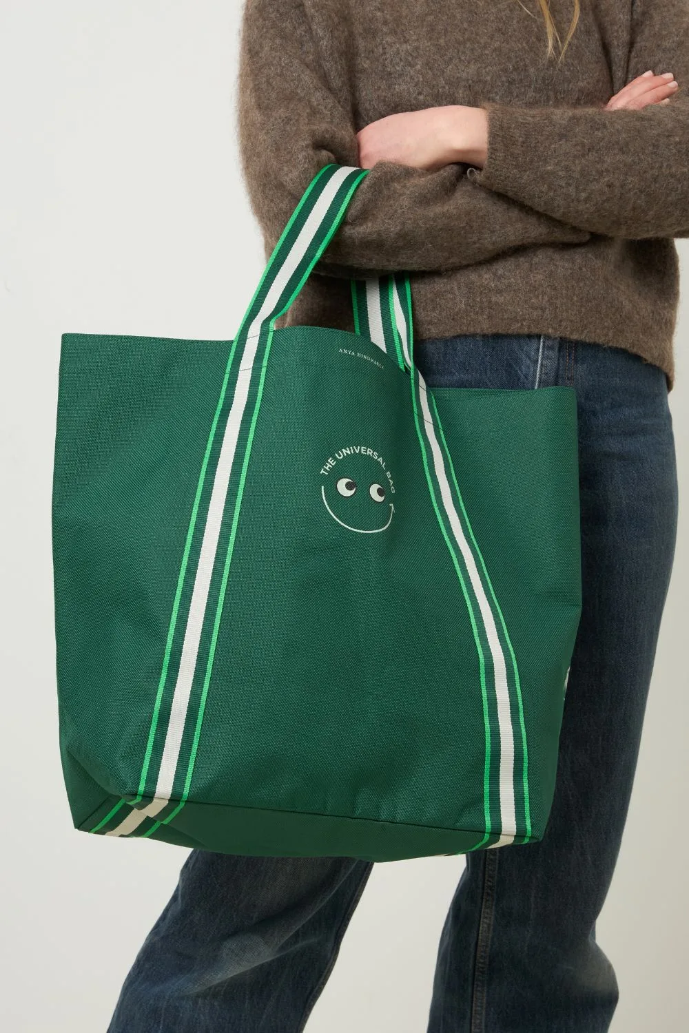 Woolies launches $20 designer tote bag for your bread and milk