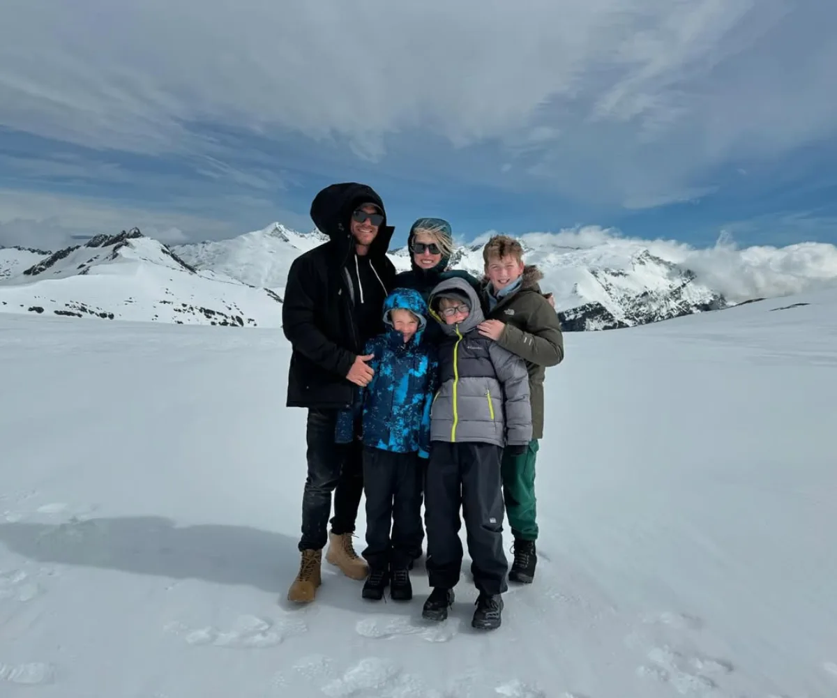 Who is Alan Ritchson's wife? Inside his love story with Catherine | Now ...