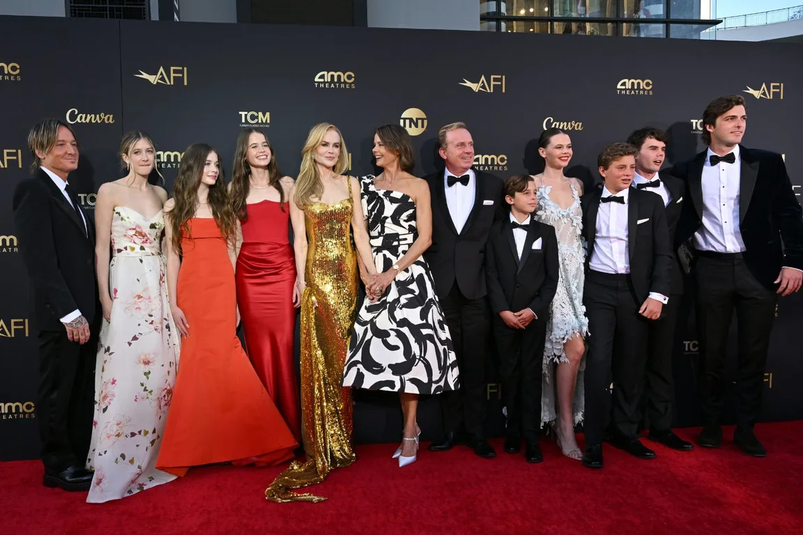 All about Nicole Kidman's youngest sister Antonia Kidman | Now To Love